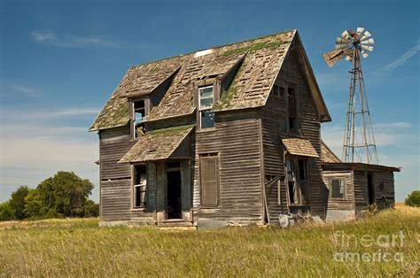 Old Farm House Kansas Photograph By Richard And Ellen Thane Fine Art