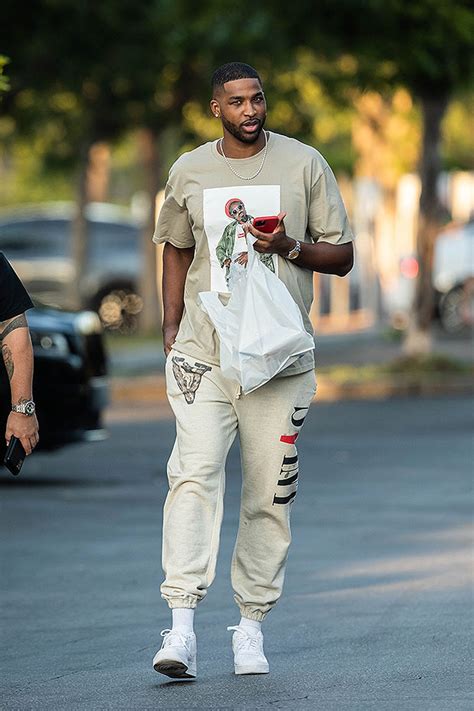 Tristan Thompson Seen In Khloe Kardashians Neighborhood Photo
