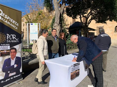 Firmas Para Que Salga De La Plaza Mayor La Nochevieja Universitaria
