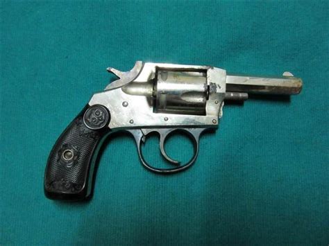 何のために！！ 遺品から拳銃、銃刀法違反容疑で奈良・大和高田の死亡男性を書類送検 奈良県警 産経west