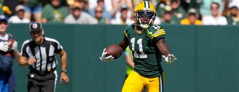 Week 5 Nfl Dfs Top Model Picks And Value Plays On Draftkings And