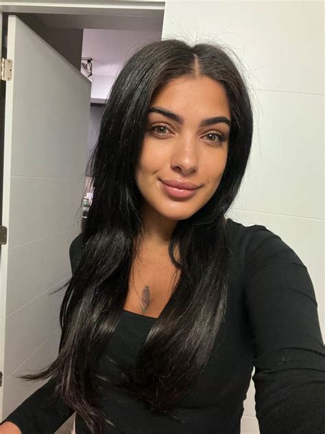 Professional Cuddler In Alexandria City Virginia Luxecuddlebug