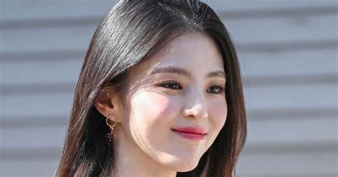 [사진]한소희 진한 아름다움