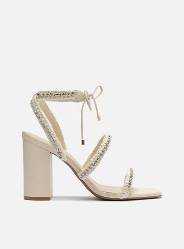 Sandália Off White Salto Alto Bloco Strass Mykonos Arezzo