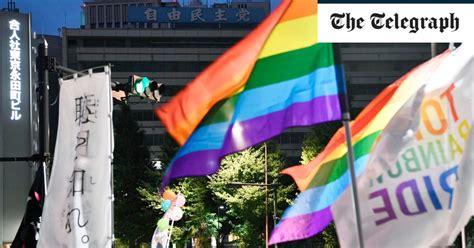 Gay Couples In Japan Join Together On Valentines Day To Sue Government