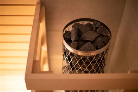 女性のための正しいサウナの入り方〜タオルの使い方やマナー〜 Well Sauna