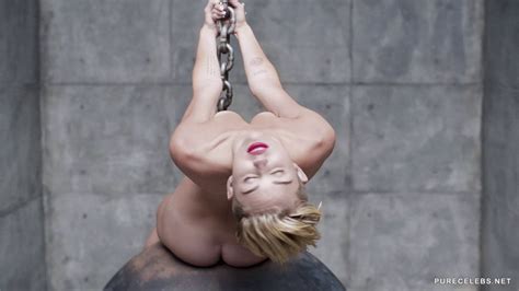 Miley Cyrus Nude In Wrecking Ball Uncensored Version Porn Pictures Xxx