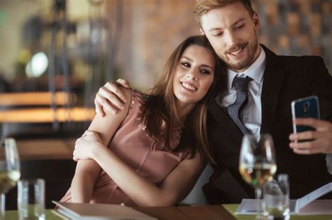 We Dont Feel Bad For The Single Men Of New York Glamour