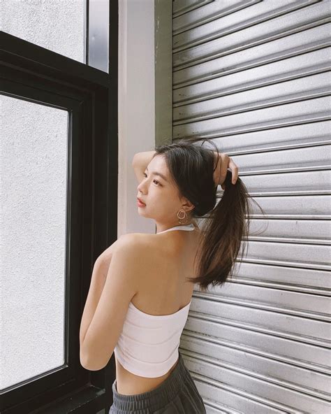 馬來西亞美女網紅梁瑜鈴 人氣高企皆因從不修圖 Mensuno Hk Mentime Fanpiece