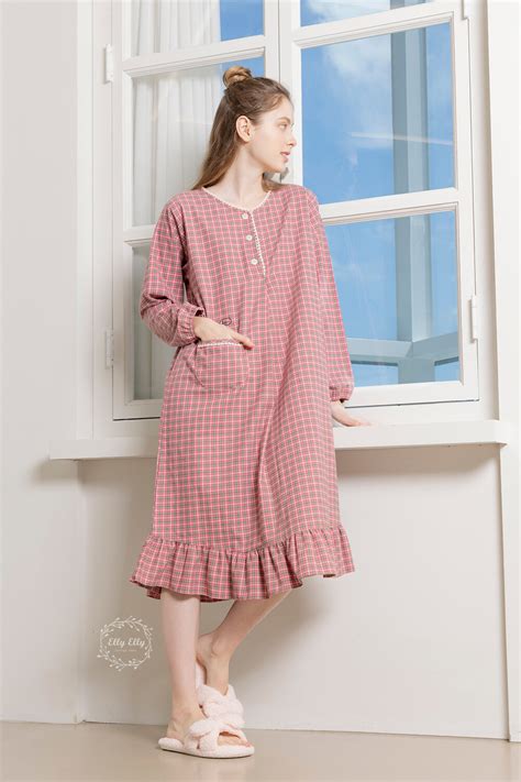 Hk 4114 키티체크 기모레이스 여성 긴팔원피스 레드