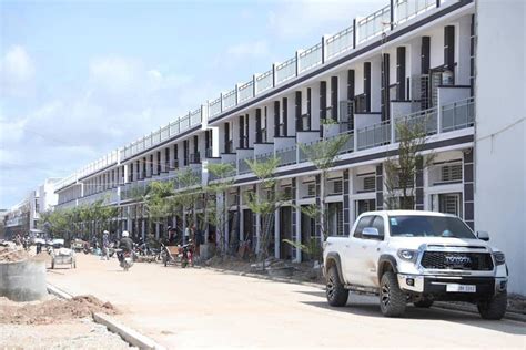 ស៊ុមដាក់សញ្ញាបត្រ ឬ Cambodian Online Teacher Facebook