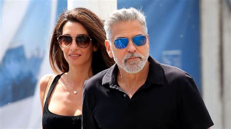 George Clooney Amal Trouwjurk