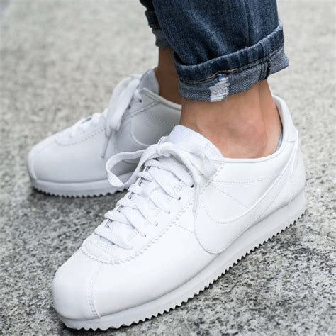 Giày Nike Wmns Classic Cortez Leather White 807471 102 Jordan 1