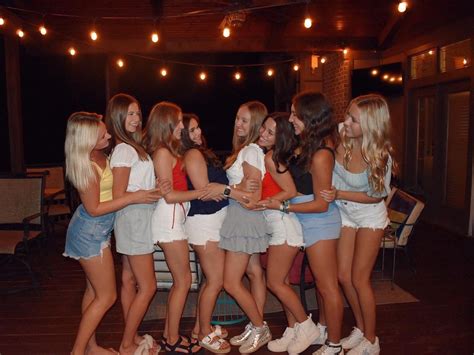 Group Photo Poses Group Pictures Group Costume Ideas Best Friend