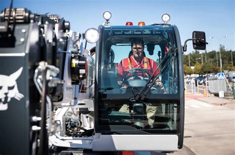 Bobcat Tr50 250 Rotating Telehandler Specs And Dimensions 2021 2025 Lectura Specs