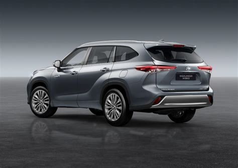 Toyota 全新 7 人座 Suv 預告曝光！明年 2 月全球首發 Yahoo奇摩汽車機車