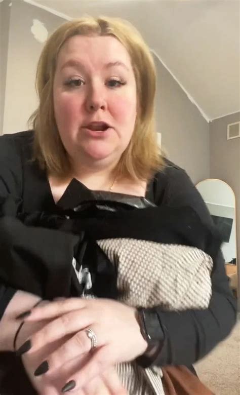 Im Plus Size My Shein Haul Had A Black Jacket That ‘smelled Like