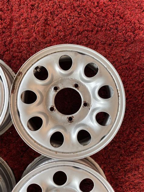 Original Suzuki Jimny Kia Нива Буханка Уаз R15 5x139,7: 1 800 грн ...