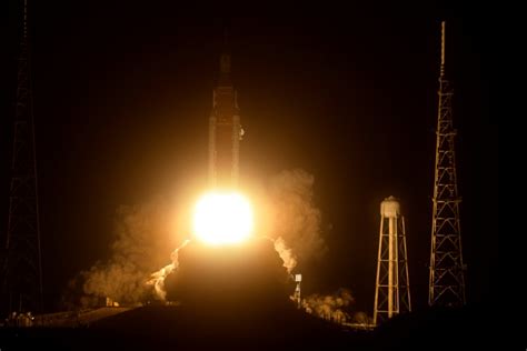 Tokyo Estime Possible De Relancer La Sonde Japonaise Sur La Lune