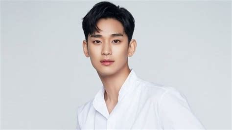 Foto Kim Soo Hyun Bintang Hallyu Pertama Yang Bakal Jadi Manusia Digital