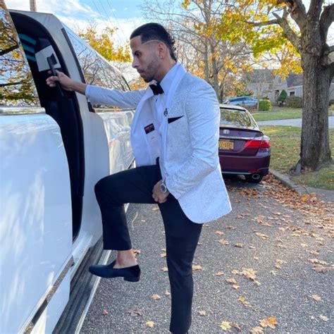 Christopher Nieves Sales Account Manager Montauk Ice Tea Linkedin