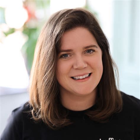 Ruth Marshall Shortverse