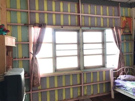 รีวิว “รีโนเวทห้องนอนไม้ 26 ปี” โทนห้องสีดำขรึมแบบโมเดิร์น