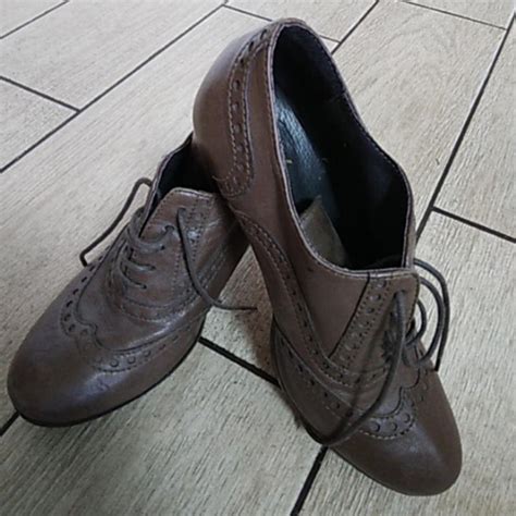 Ботинки — ціна 100 грн у каталозі Ботильйони Купити жіночі речі за доступною ціною на Шафі