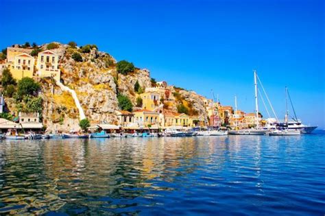 How to Get to Symi: Ferries & Routes 2025 | Greeka