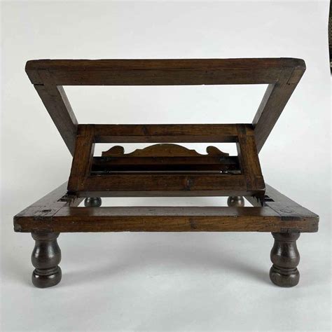 Table Lectern In Walnut