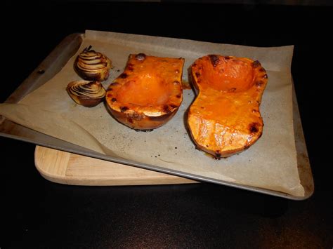 Doing A Donna Hay Roasted Pumpkin Soup