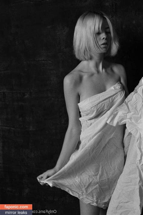 Hot Blonda Aka World Of Blondes Nude Leaks OnlyFans Faponic
