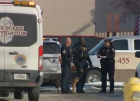 Update 2 Students Dead Teacher Hurt In Des Moines Shooting
