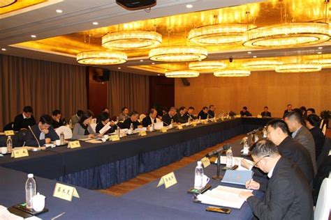 【国家发展改革委宁吉喆副主任在西安主持召开推进重大外资项目现场会】 国家发展和改革委员会