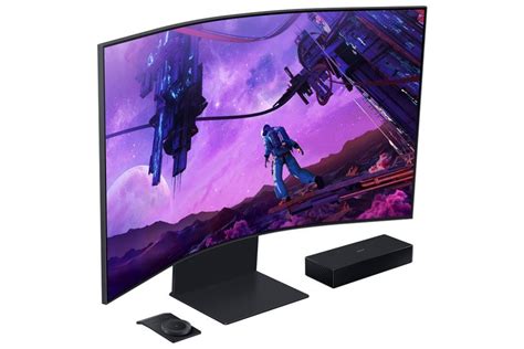 The Samsung Odyssey Ark Is Designed to Turn Heads