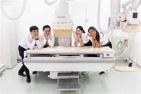 คณะกายภาพบำบัด คณะกายภาพบำบัด วิทยาลัยเซนต์หลุยส์