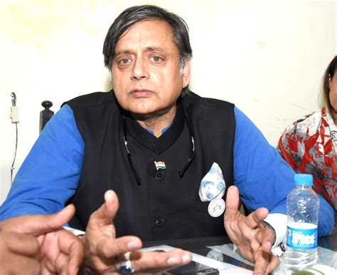 Shashi Tharoor Manish Tewari And Karti Visit Chidambaram In Tihar Jail