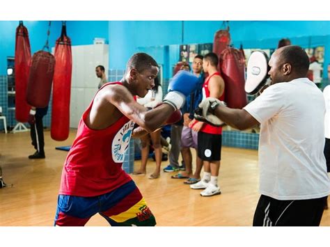 Luta pela Paz lança Favela Champions primeiro campeonato de boxe e
