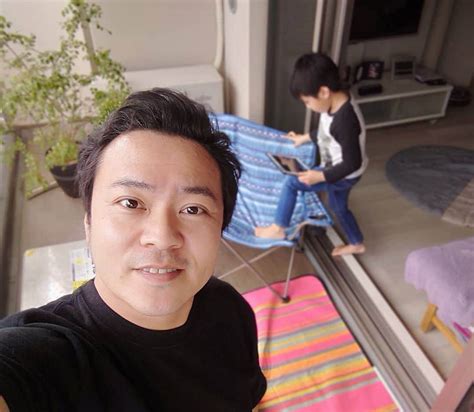 高井俊彦さんのインスタグラム写真 高井俊彦instagram「おはよう 昨日はー。 太陽を浴びたくてベランダランチをしました☀ 気持ち