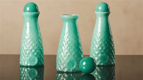 Lulu Harrison Wins Ralph Saltzman Prize For Thames Glass