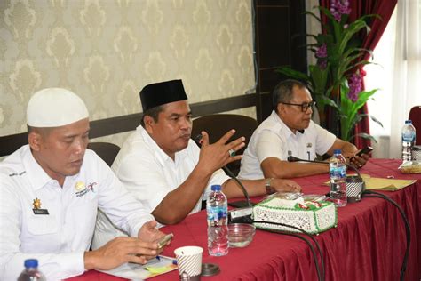 Jelang Pemilu 2024 Suhatri Bur Peringatkan Para Camat — Lintas Sumbar