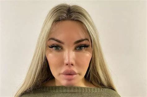 Human Barbie And Ken Photoshoot