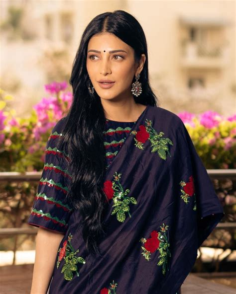 Shruti Hassan R Bollyarm