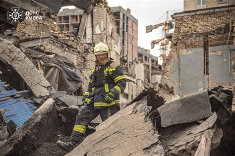 Боррель вважає воєнними злочинами останні ракетні атаки рф по Україні Останні та актуальні