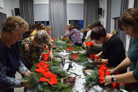OKS Żołkiewka Rodzinne Warsztaty Bożonarodzeniowe dla dzieci i dorosłych