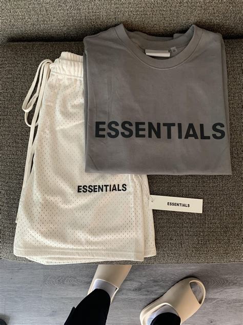 Review Fog Essentials Tee And Mesh Shorts R Fashionreps