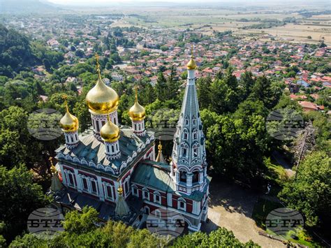 БТА Старозагорска митрополия и Община Казанлък отбелязват 120 години от освещаването на храм