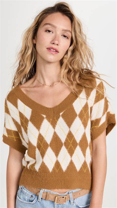 27 Argyle Sweaters That Inspire A New England Fall Who What Wear