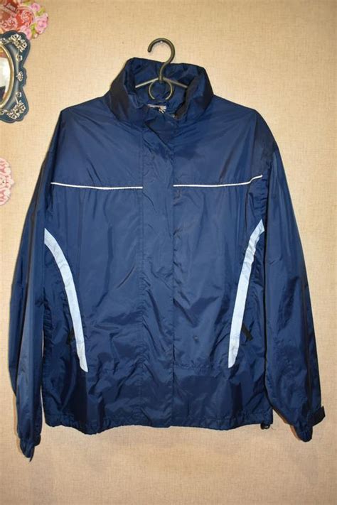 Вітровка дощовик Crane — ціна 209 грн у каталозі Куртки Купити жіночі речі за доступною ціною на