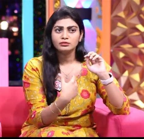 Woman Who Hit Home Gurad Is Film Actress